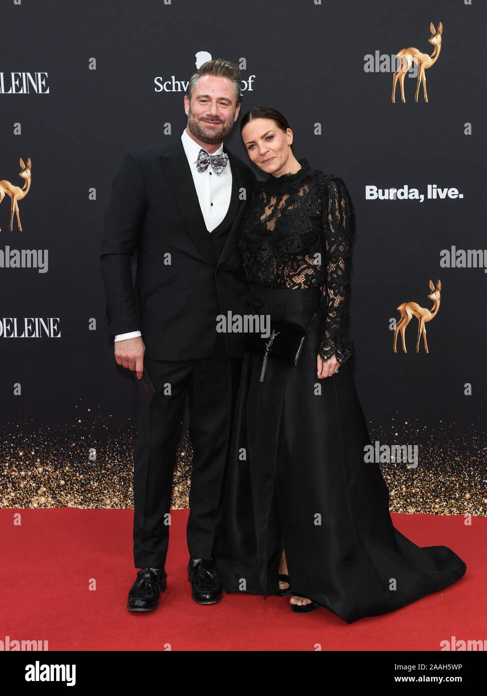 Baden Baden, Germany. 21st Nov, 2019. Singer Sasha and his wife Julia ...