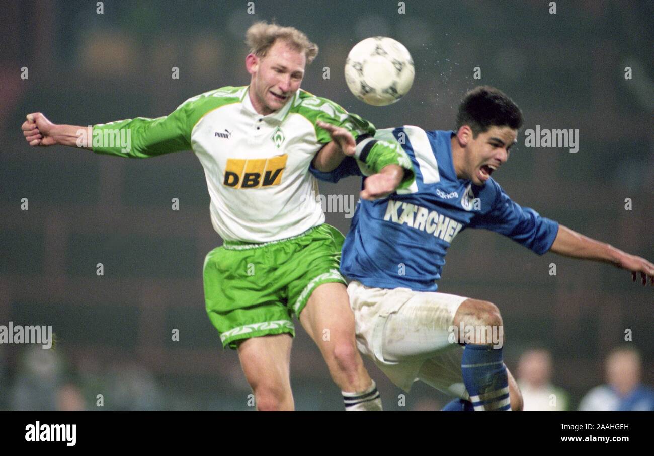 1995 football hi-res stock photography and images - Alamy