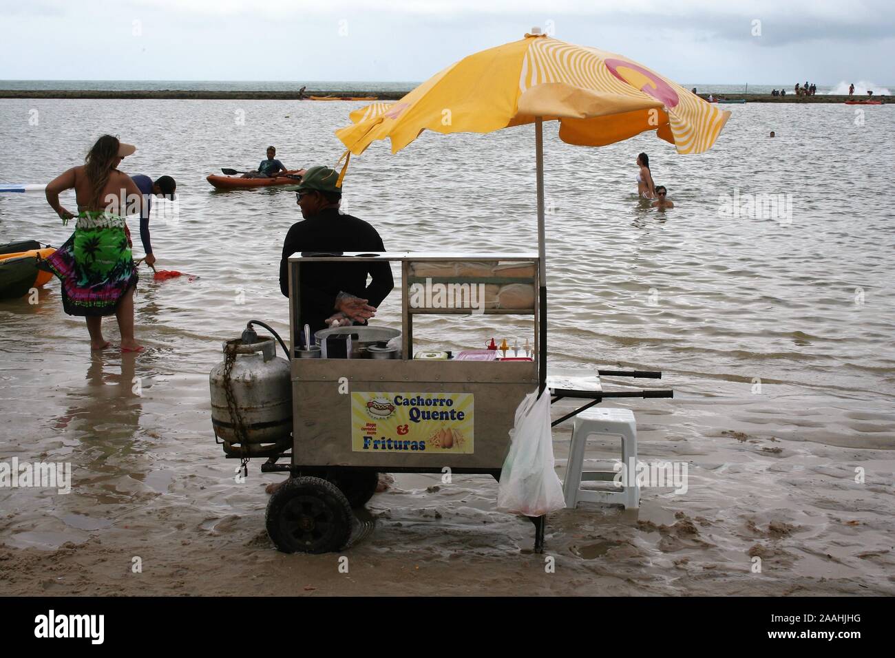 Beach vendor in Porto de Galinhas Stock Photo - Alamy