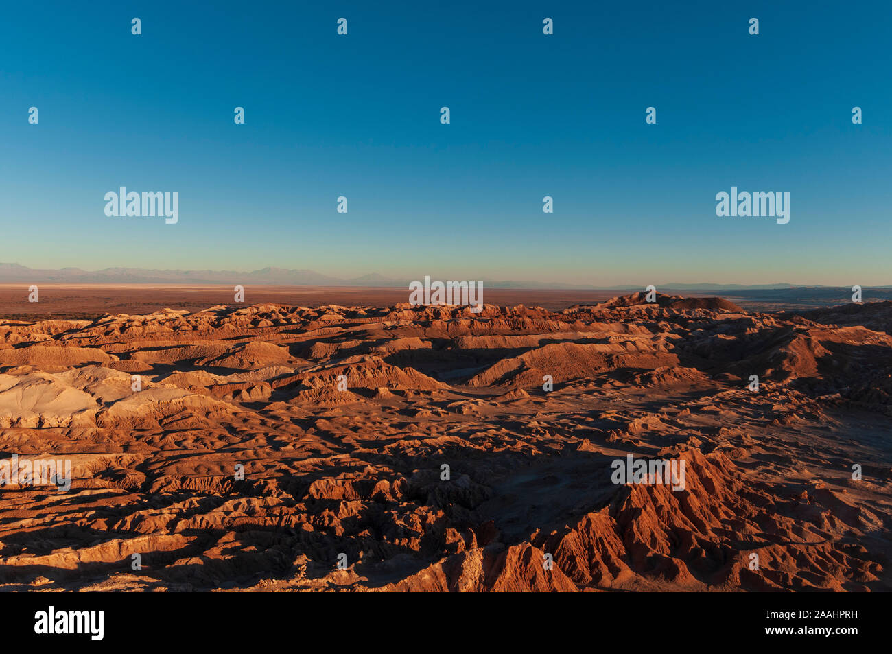 Valle de la Luna (Valley of the Moon), Atacama Desert, Chile Stock Photo - Alamy