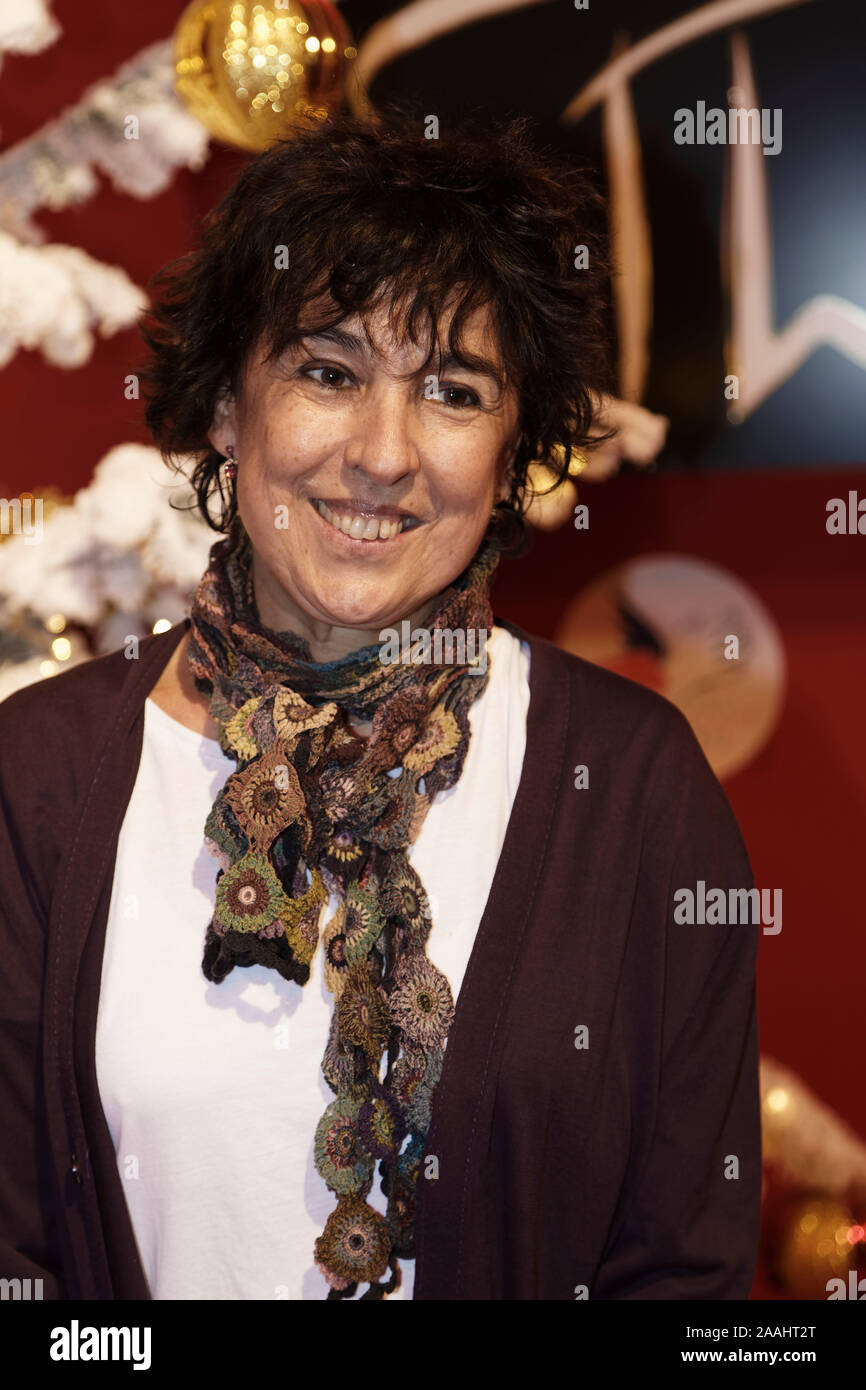 Paris, France. 20th Nov, 2019. Isabelle Alonso attends the 'Peres Noel ...