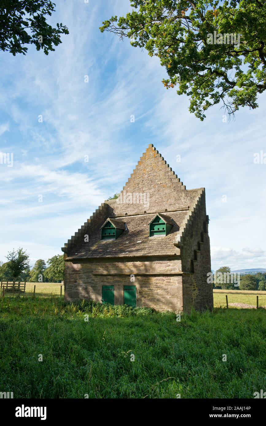 Dovecote building of Glamis Castle. Perthshire, Scotland Stock Photo ...
