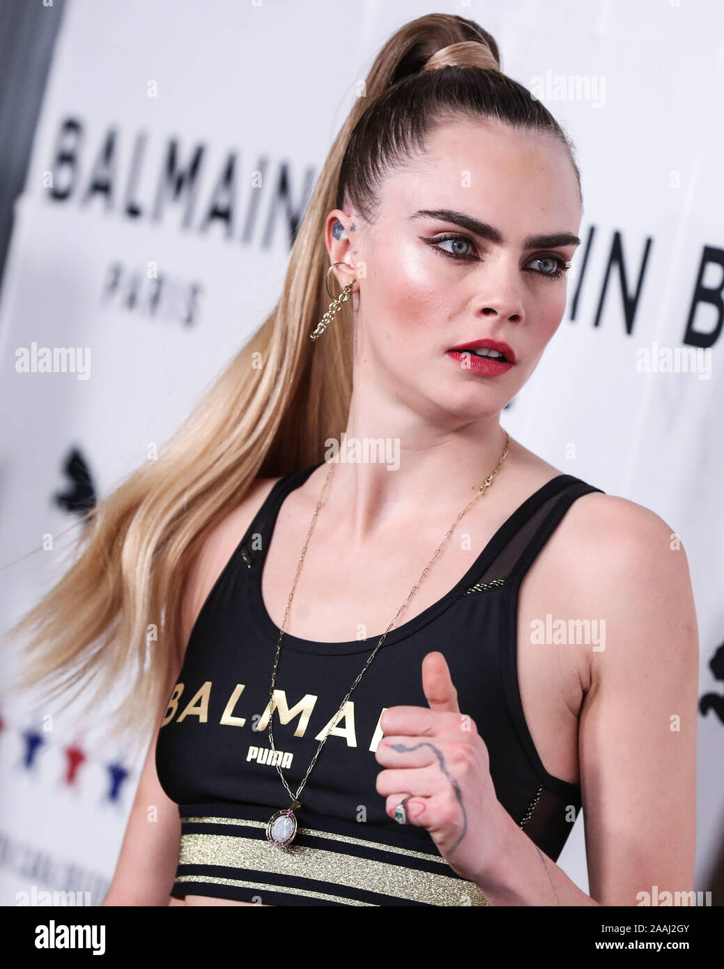 HOLLYWOOD, LOS ANGELES, CALIFORNIA, USA - NOVEMBER 21: Model/actress ...