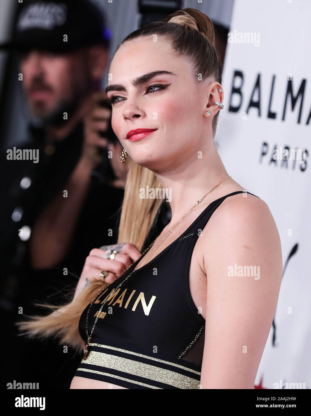 HOLLYWOOD, LOS ANGELES, CALIFORNIA, USA - NOVEMBER 21: Model/actress ...