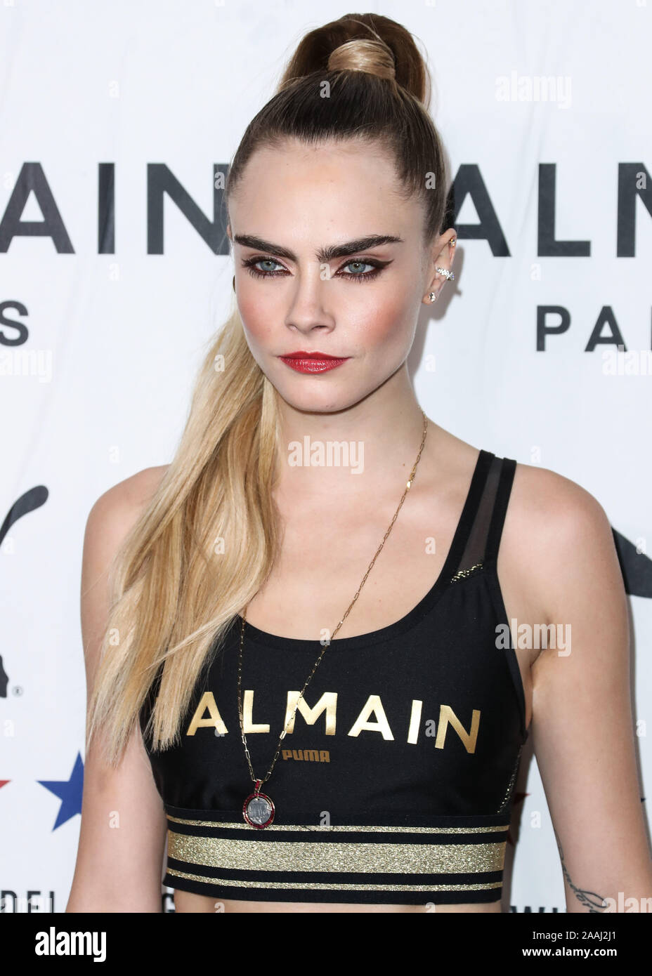 HOLLYWOOD, LOS ANGELES, CALIFORNIA, USA - NOVEMBER 21: Model/actress ...