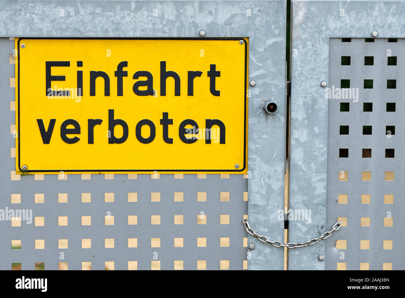 Yellow sign in germany hi-res stock photography and images - Alamy