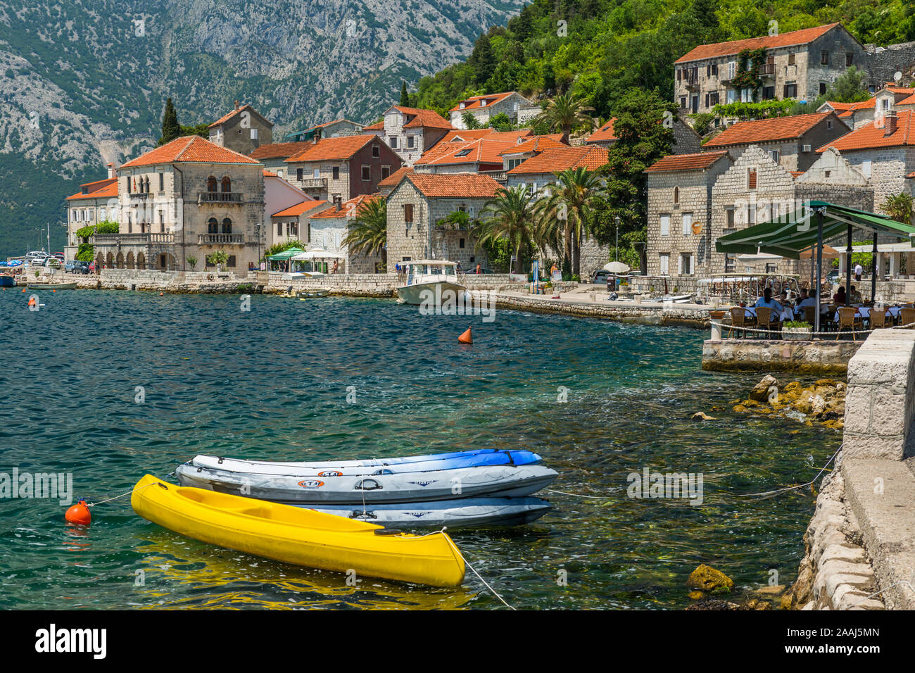 The city of perast hi-res stock photography and images - Alamy
