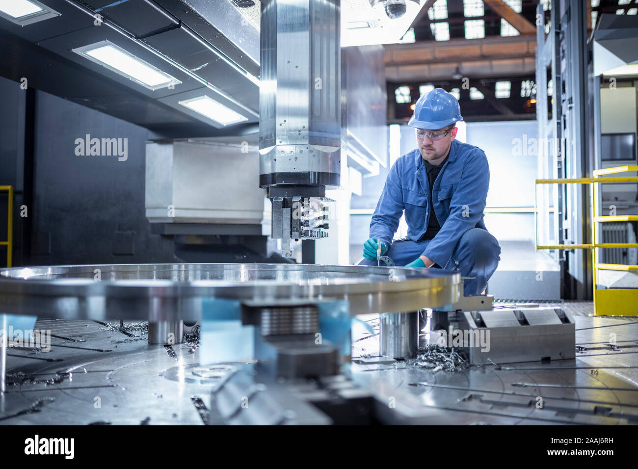 Lathe Operator High Resolution Stock Photography and Images - Alamy