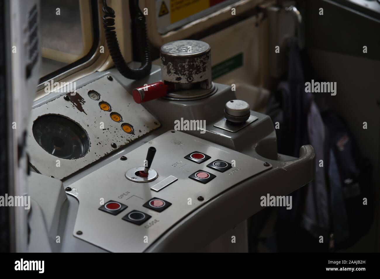 London underground tube train drivers cabin Stock Photo - Alamy