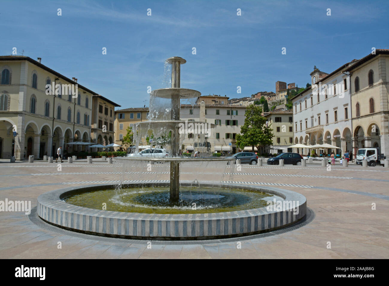 The central piazza hi-res stock photography and images - Alamy