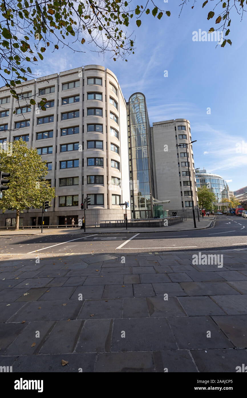 Bt centre newgate street hi-res stock photography and images - Alamy
