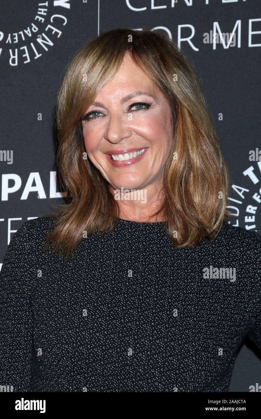 Allison janney head shot hi-res stock photography and images - Alamy