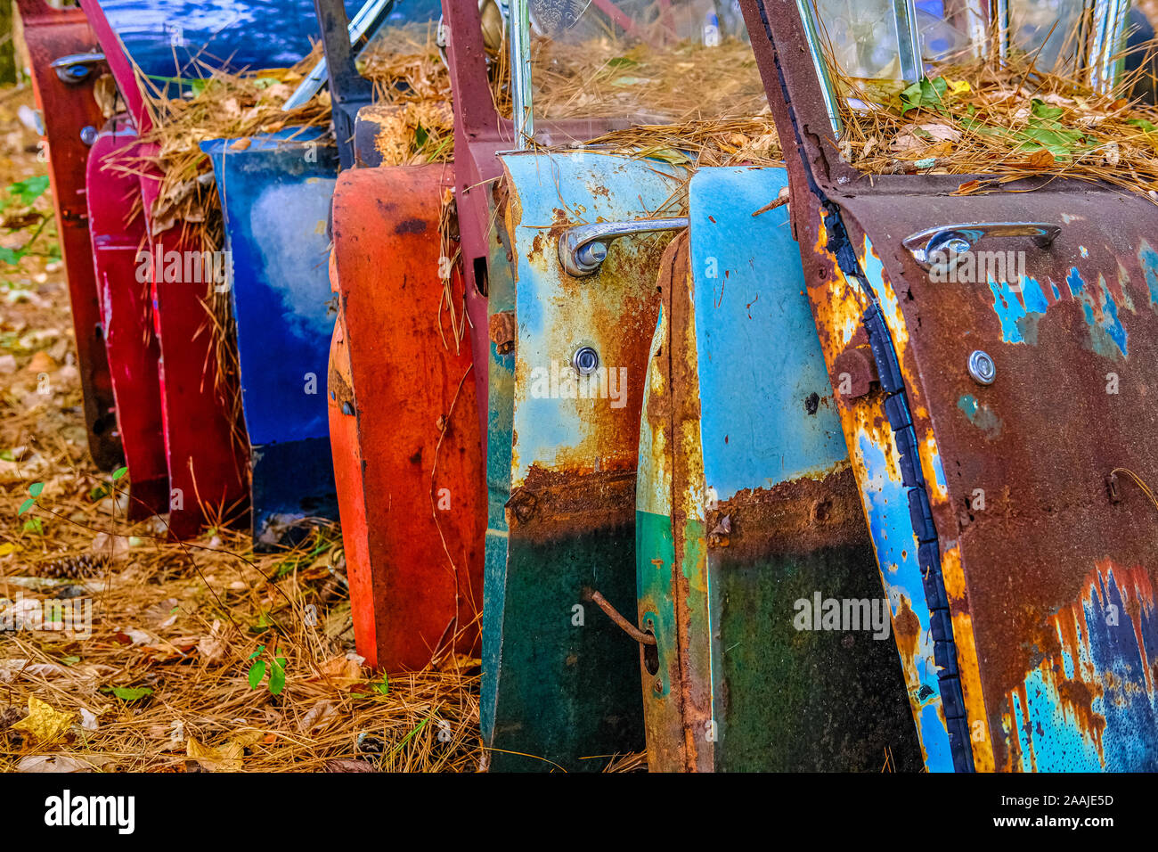 Rusting steel doors hi-res stock photography and images - Alamy