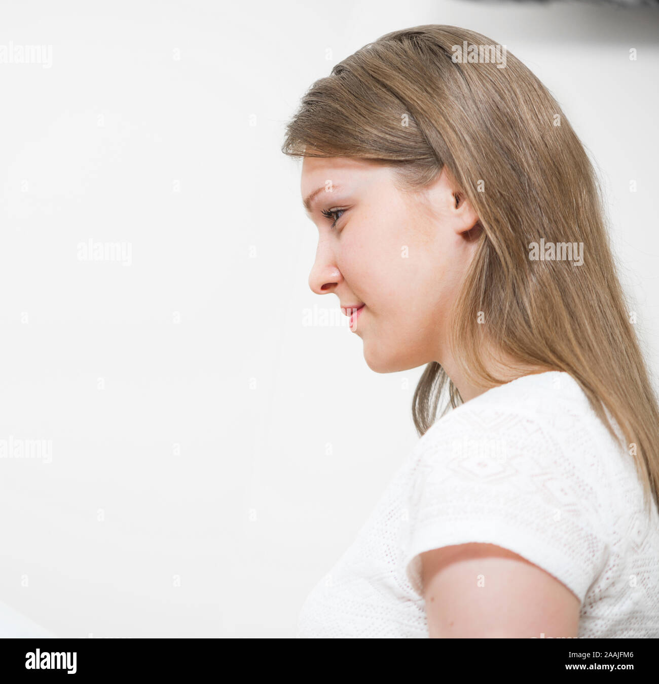 Profile view healthy beautiful hi-res stock photography and images - Alamy