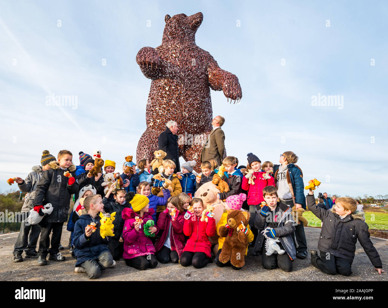 Unveiling of bear sculpture to celebrate John Muir by sculptor Andy ...