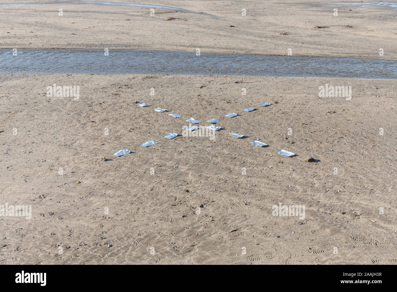 GTAS / Ground-to-air emergency distress signal 'X' for 'Need Medical ...