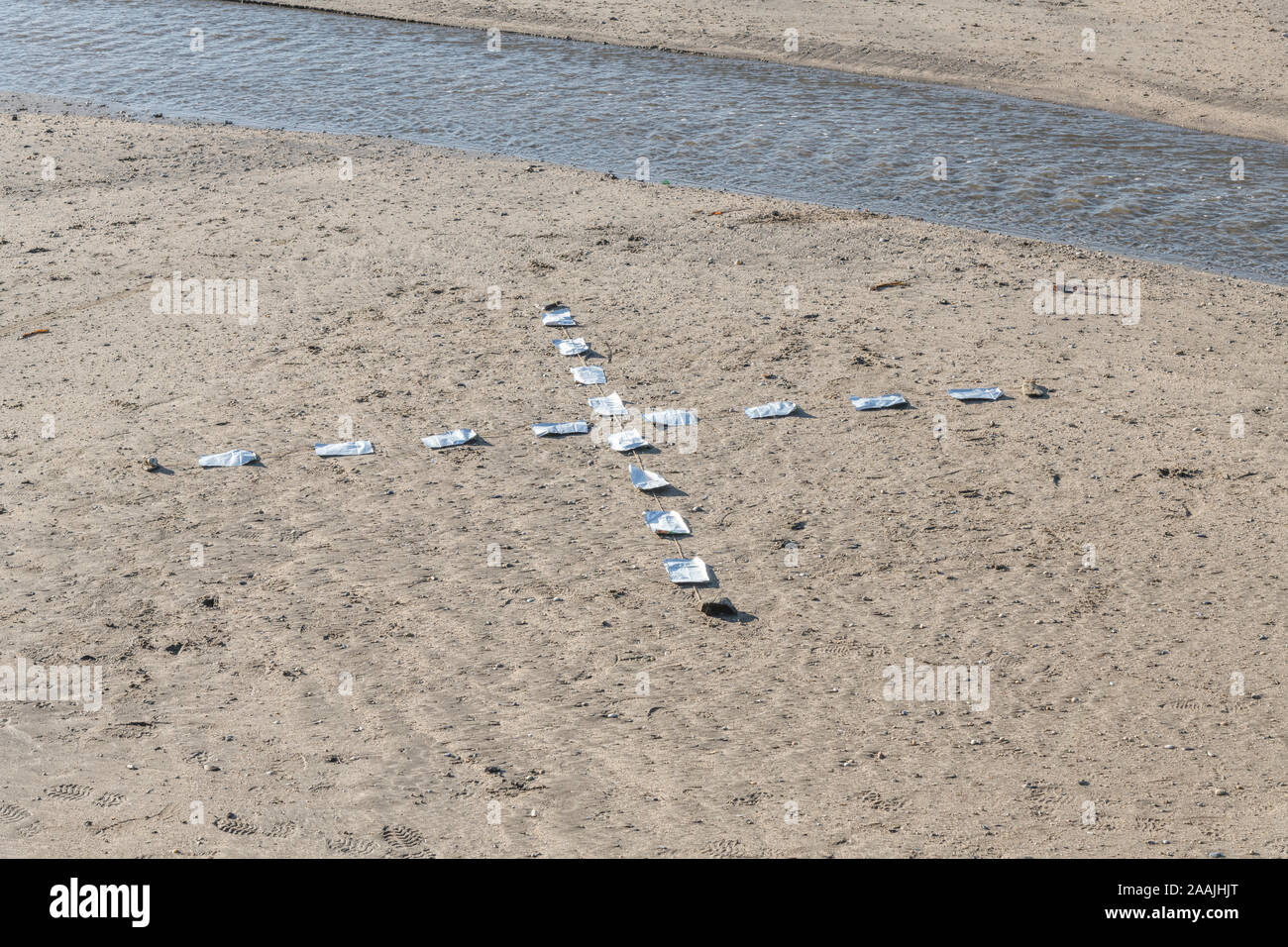 GTAS / Ground-to-air emergency distress signal 'X' for 'Need Medical ...