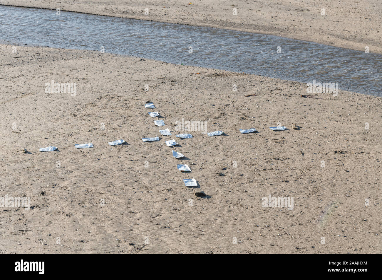 GTAS / Ground-to-air emergency distress signal 'X' for 'Need Medical ...