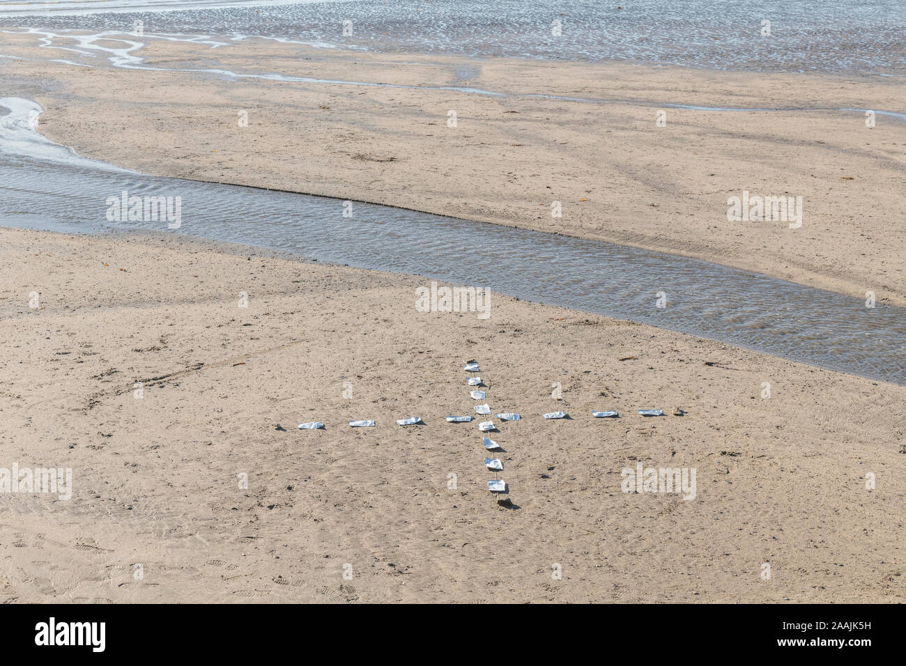 GTAS / Ground-to-air emergency distress signal 'X' for 'Need Medical ...