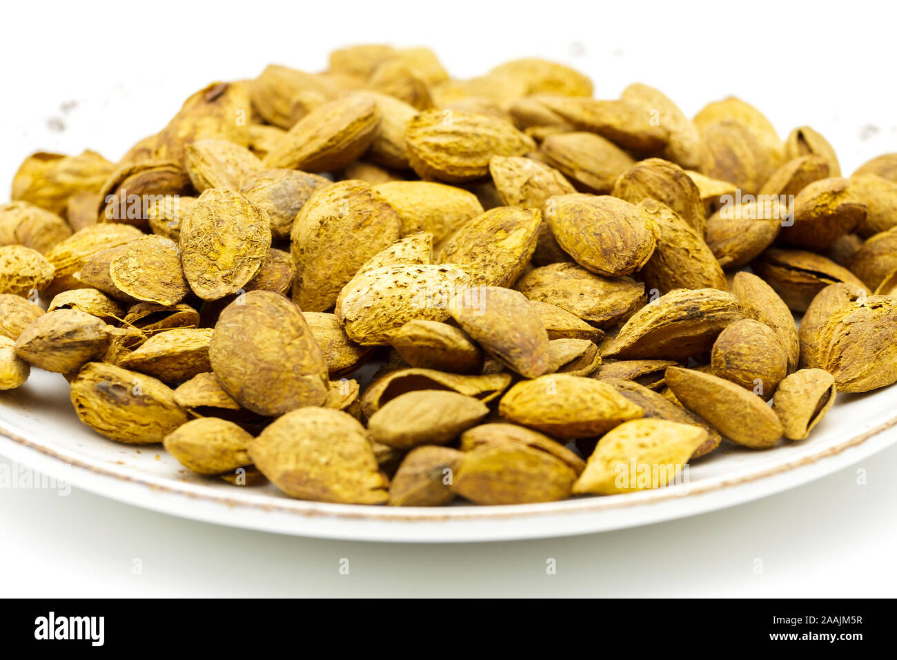 Almond hull kernel shell hi-res stock photography and images - Alamy