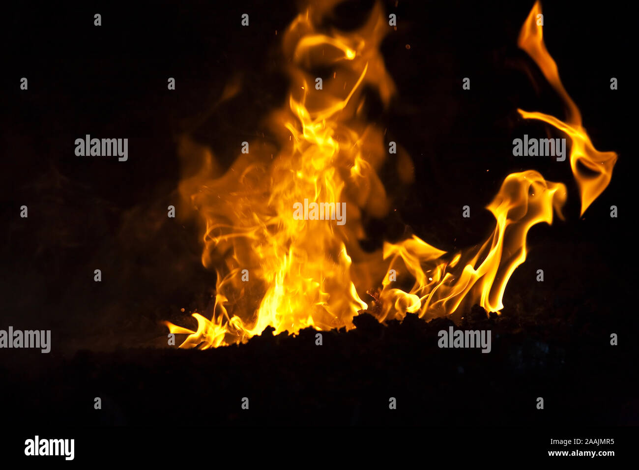 Bellows driven hi-res stock photography and images - Alamy