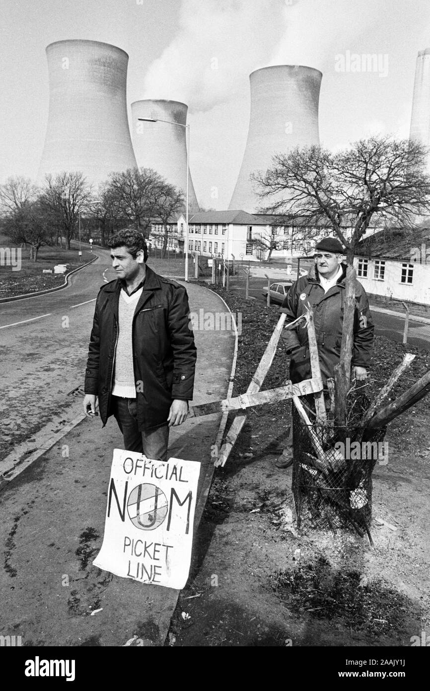Cegb power station Black and White Stock Photos & Images - Alamy