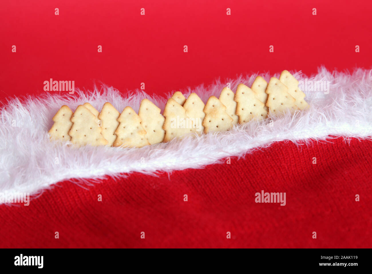 Jacobs Treeselets 2019 edition, Christmas Tree shaped crisps / crackers ...