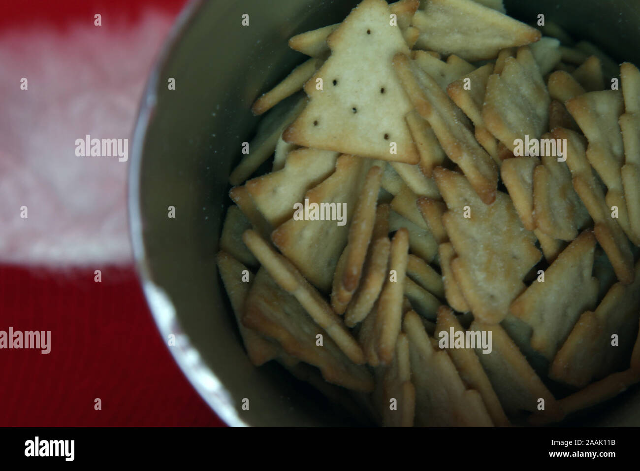 Open tub of crackers hi-res stock photography and images - Alamy