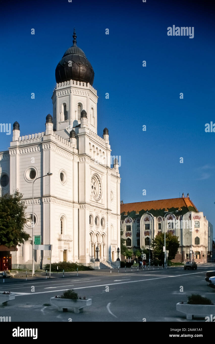 Synagoge außen hi-res stock photography and images - Alamy