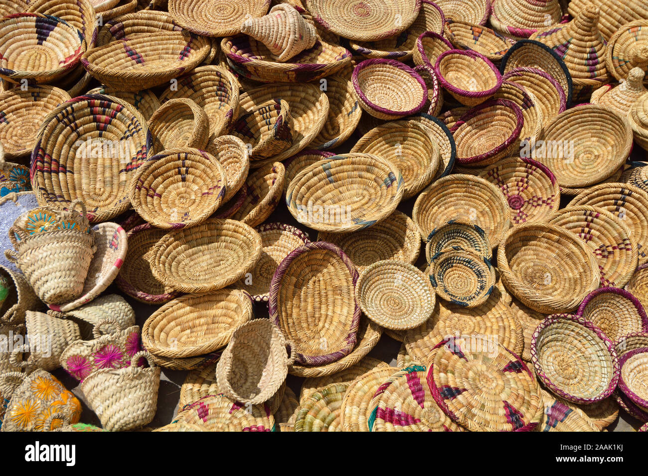 Handicraft baskets hi-res stock photography and images - Alamy