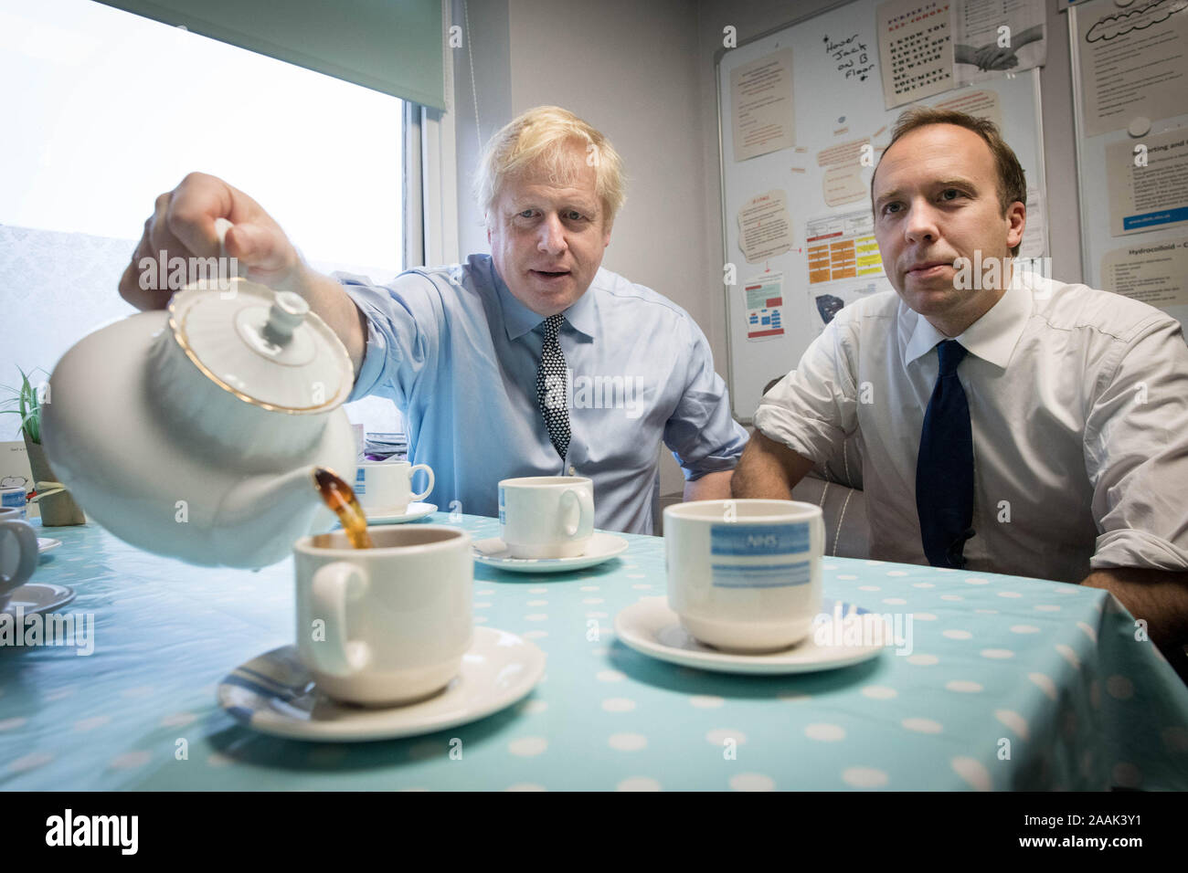 Boris johnson matt hancock hospital hi-res stock photography and images ...