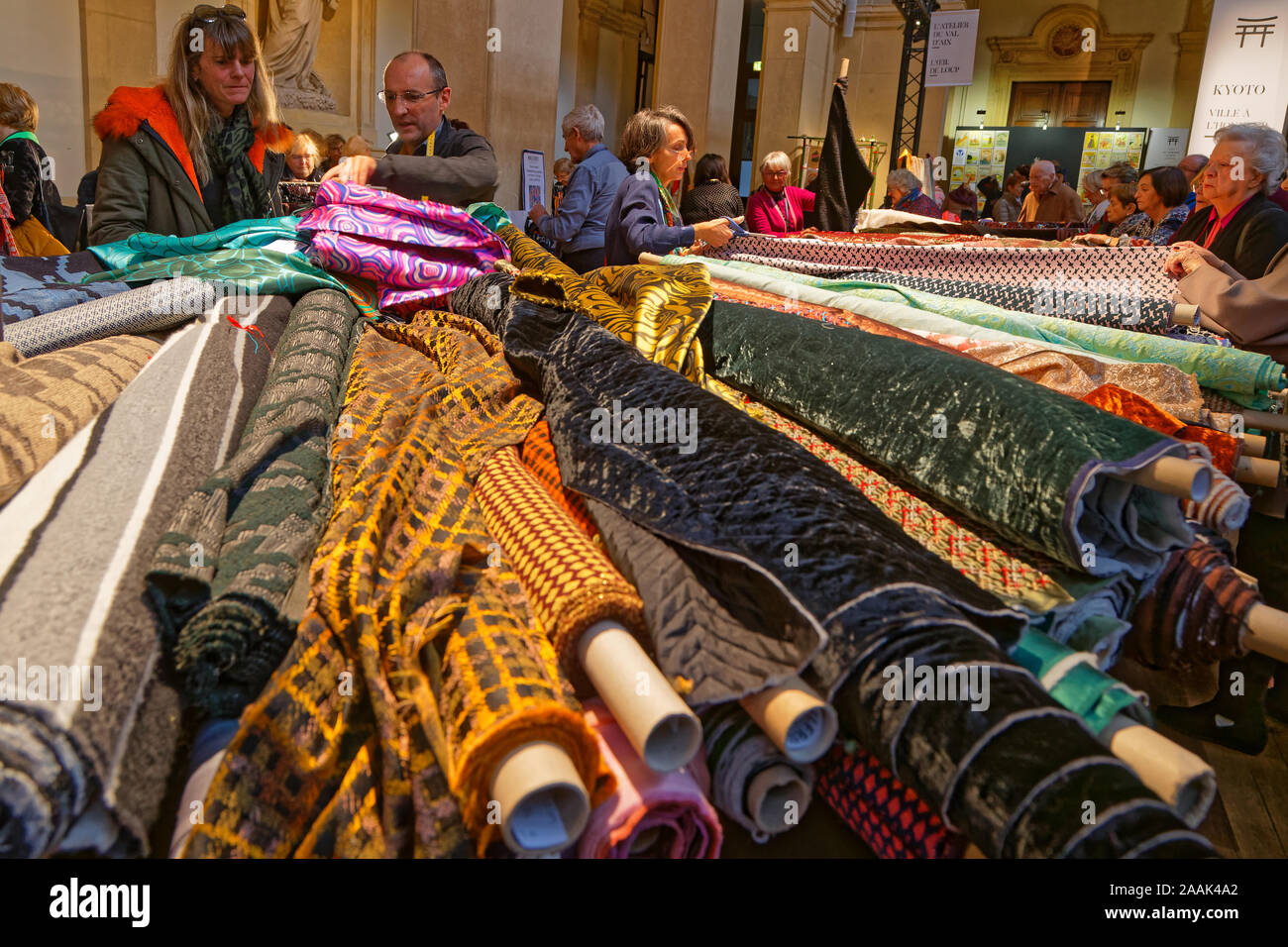 Linen france festival hi-res stock photography and images - Alamy