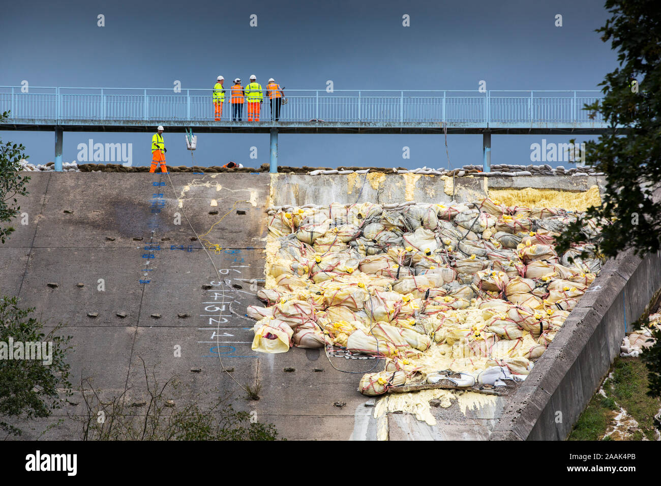 Whaley bridge flood hi-res stock photography and images - Alamy