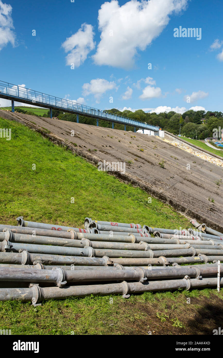 Whaley bridge flood hi-res stock photography and images - Alamy