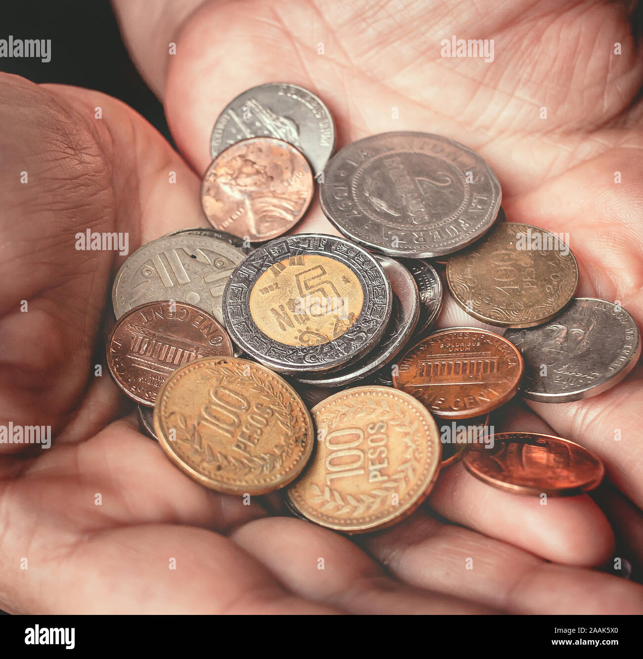 Business woman with open hand palms hi-res stock photography and images ...