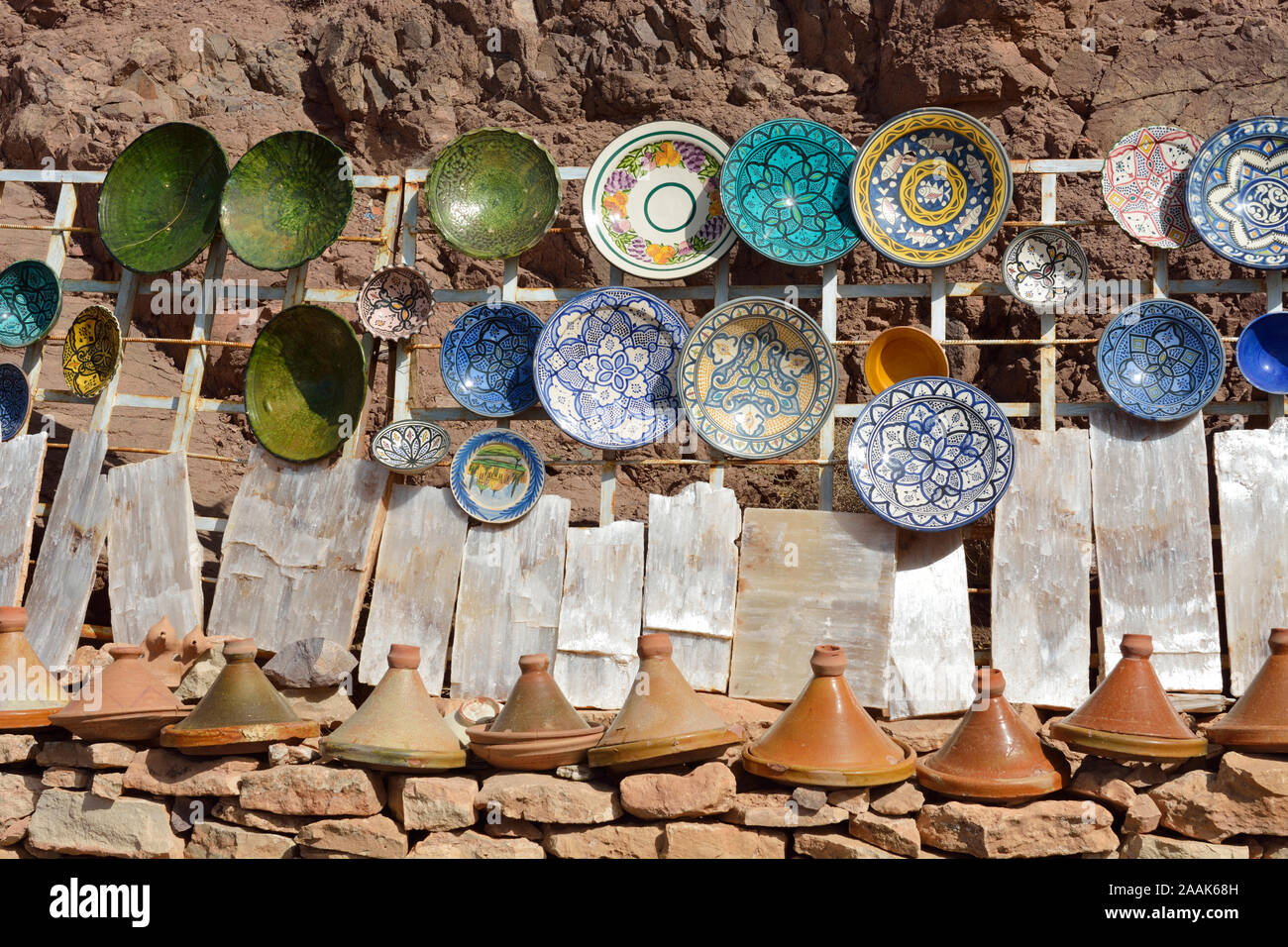 Quartz, pottery and ceramics on sale by the road, on the High Atlas ...