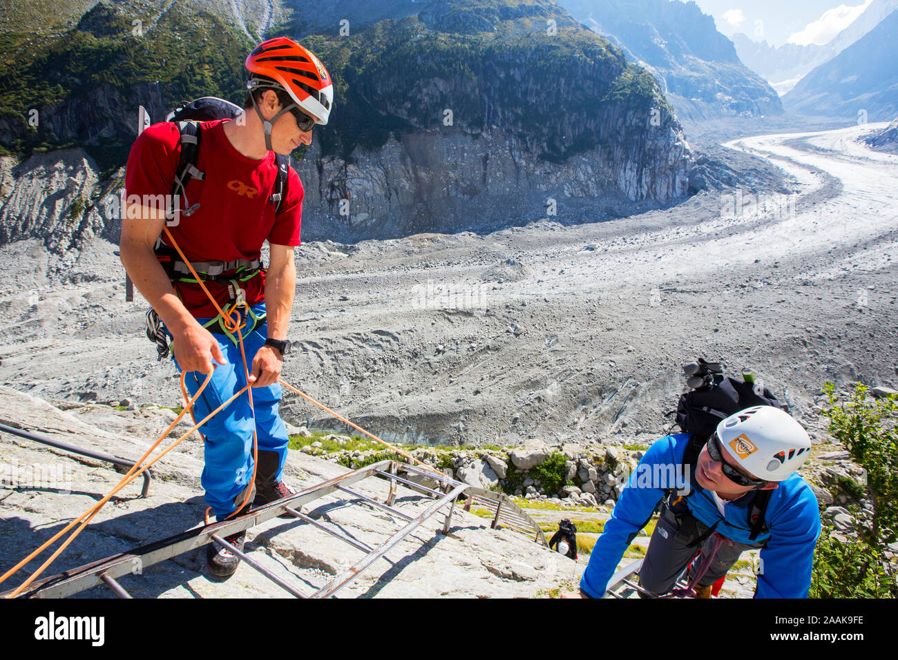 Victorian times mountaineer hi-res stock photography and images - Alamy