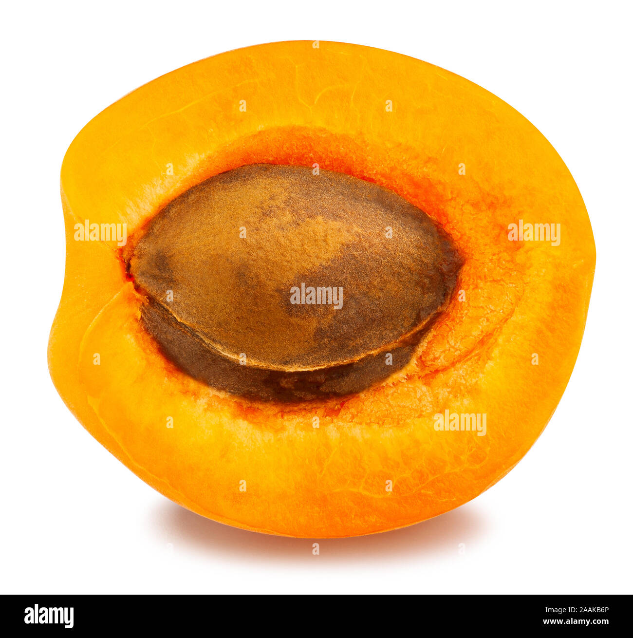 sliced apricot path isolated on white Stock Photo - Alamy