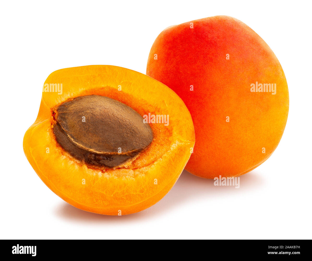 Apricot core hi-res stock photography and images - Alamy