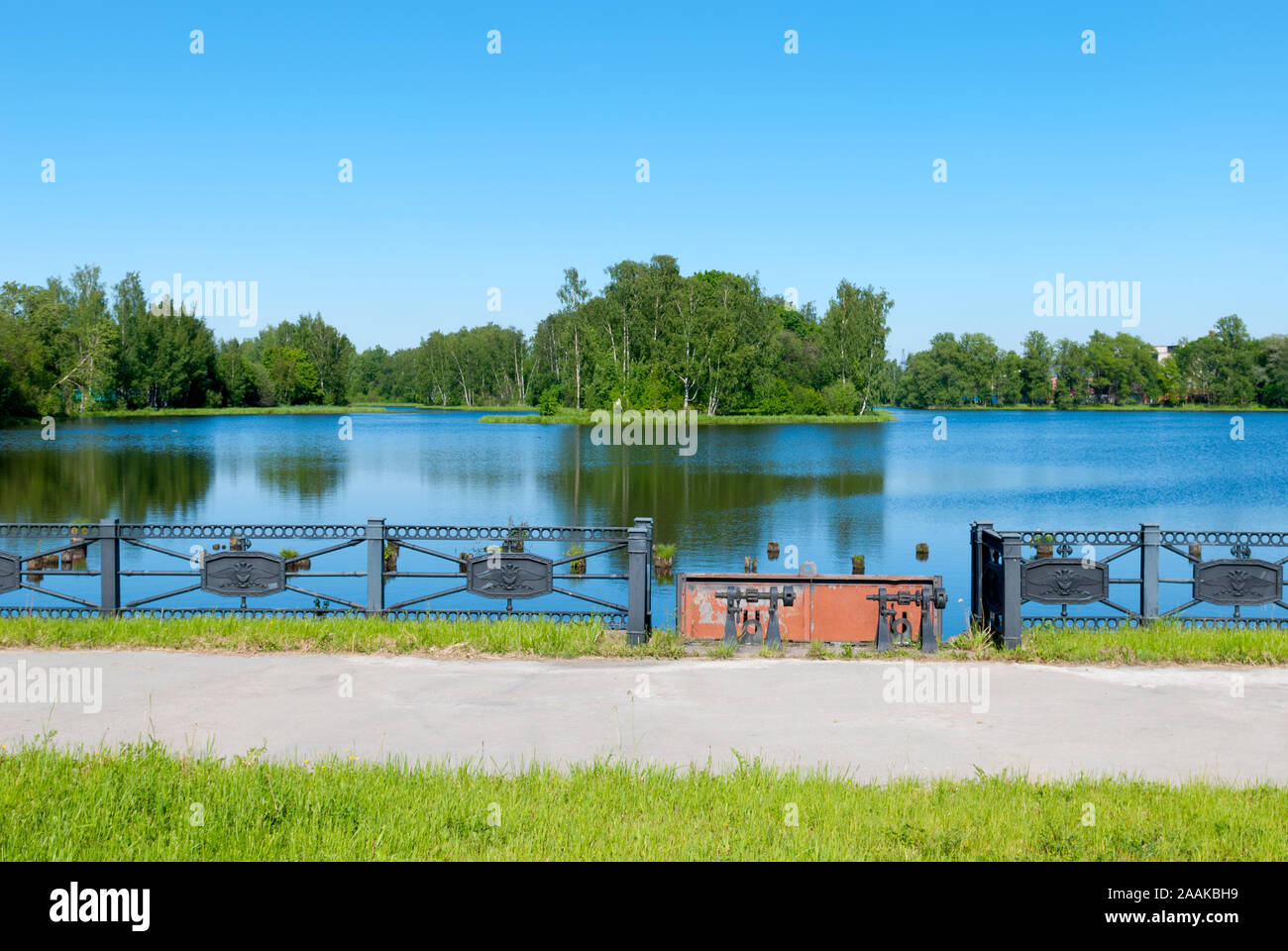 Powder reservoir hi-res stock photography and images - Alamy