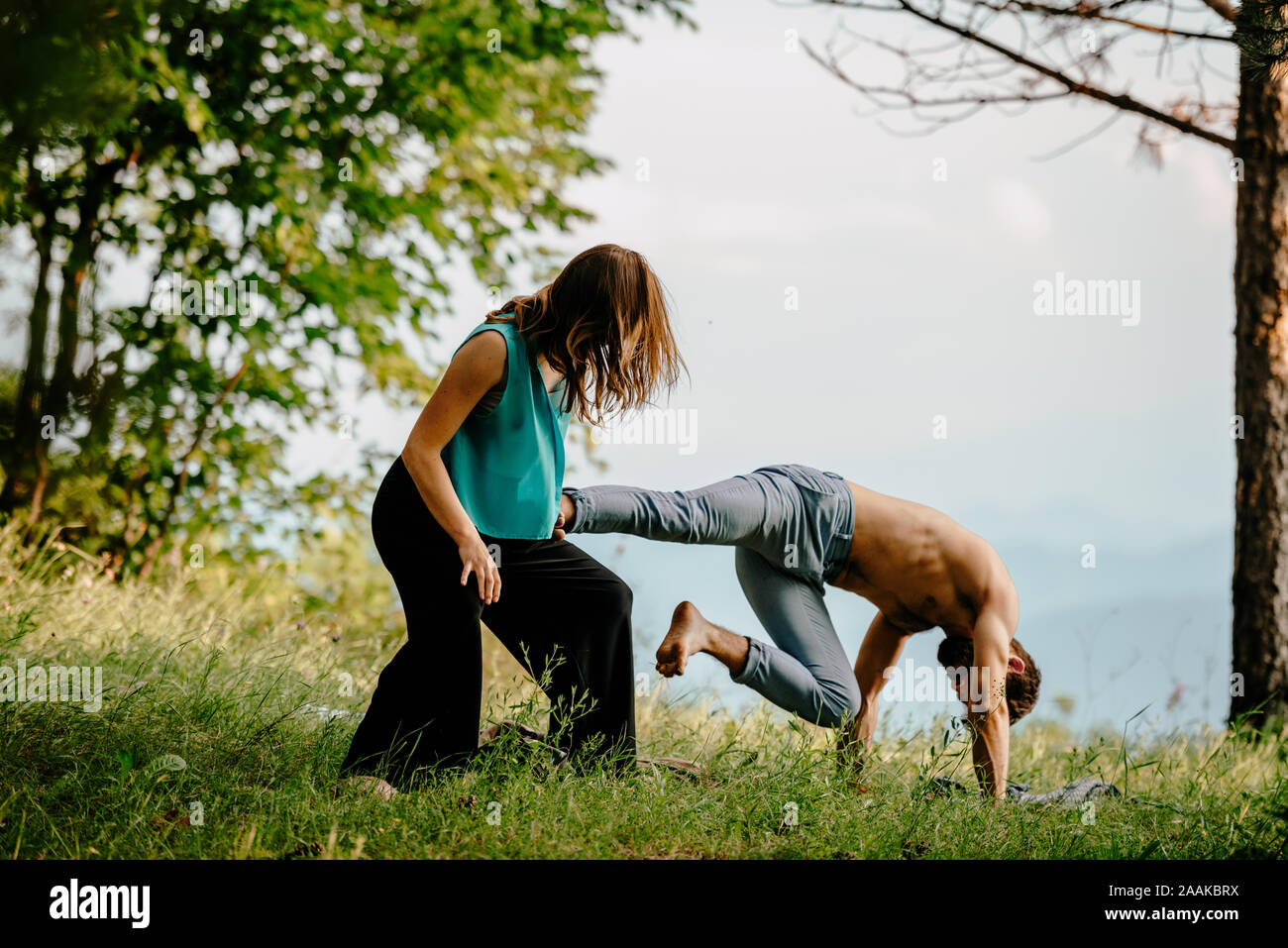 Young skillful man dancing hip hi-res stock photography and images - Alamy