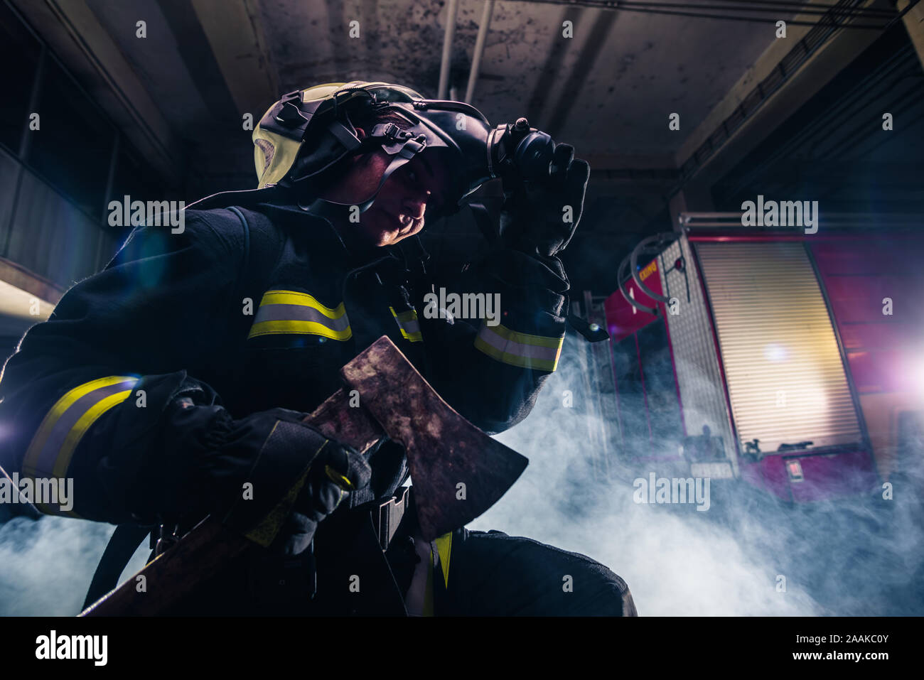 Firefighter Mask Tank High Resolution Stock Photography and Images - Alamy