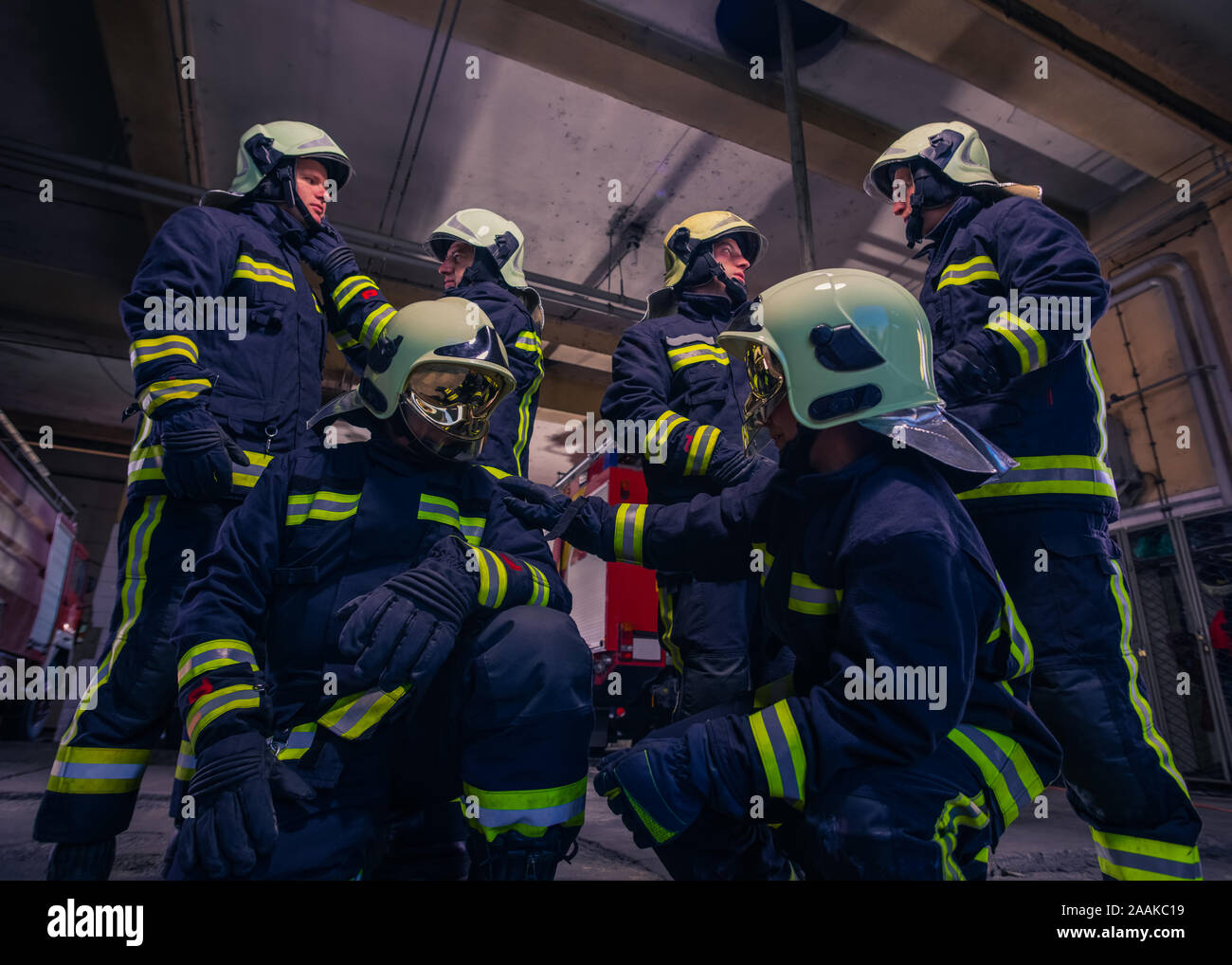 Group portrait firefighters fire engine hi-res stock photography and ...