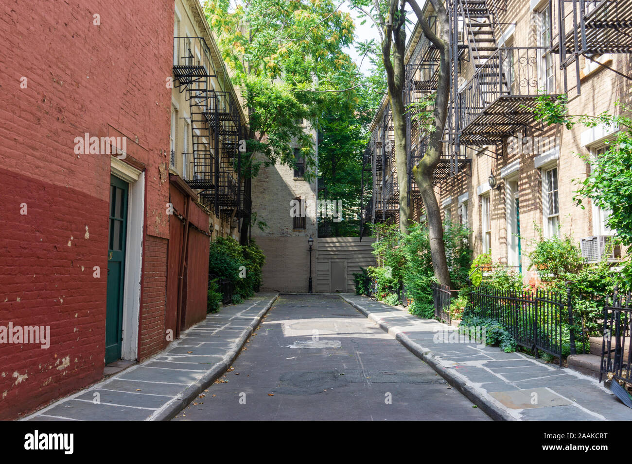 Patchin place manhattan hi-res stock photography and images - Alamy