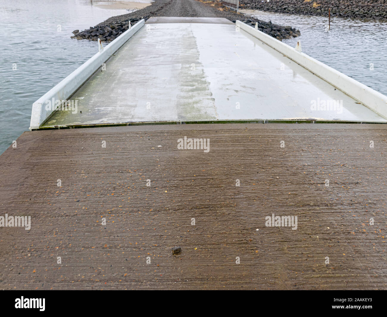 view of wet asphalt road Stock Photo - Alamy