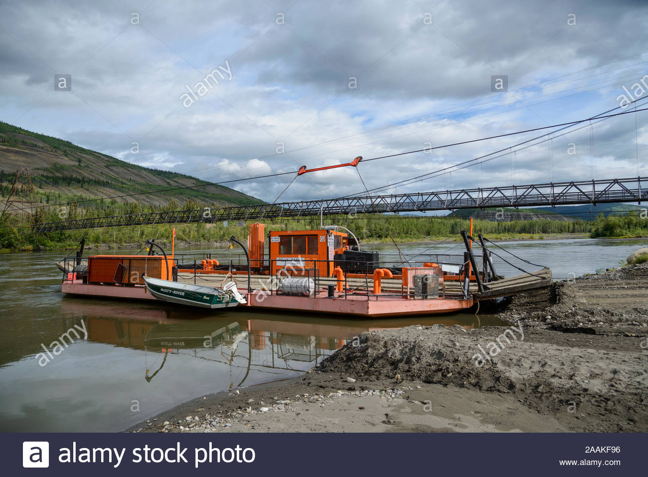 Cable Barge High Resolution Stock Photography and Images - Alamy