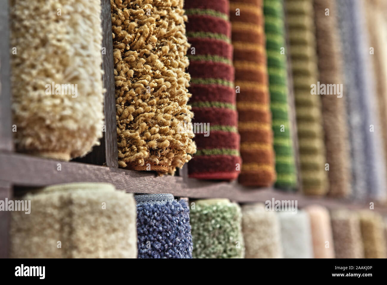 Modern kitchen display hardware store hi-res stock photography and ...