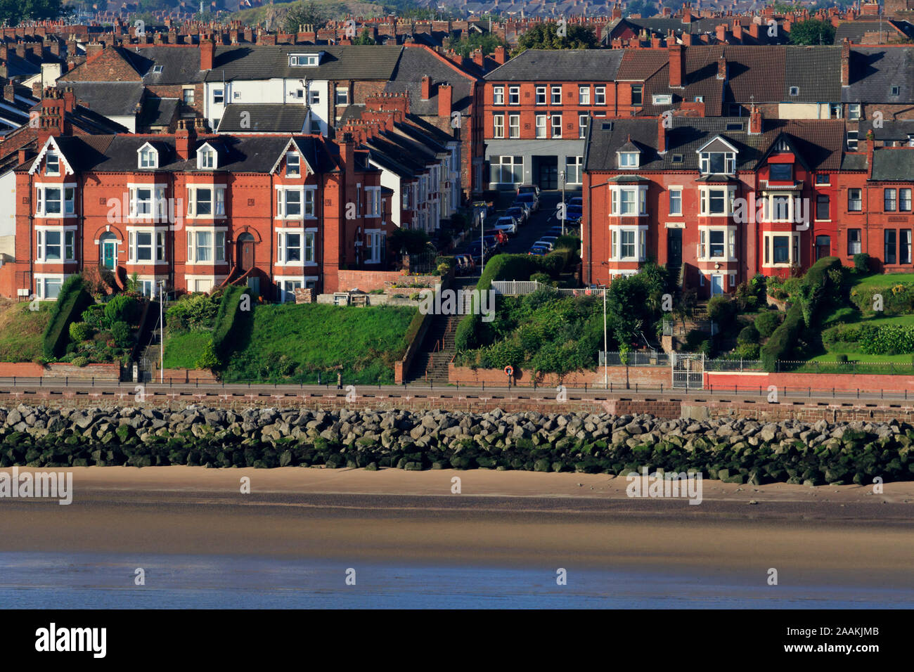 Liverpool coastline hi-res stock photography and images - Alamy