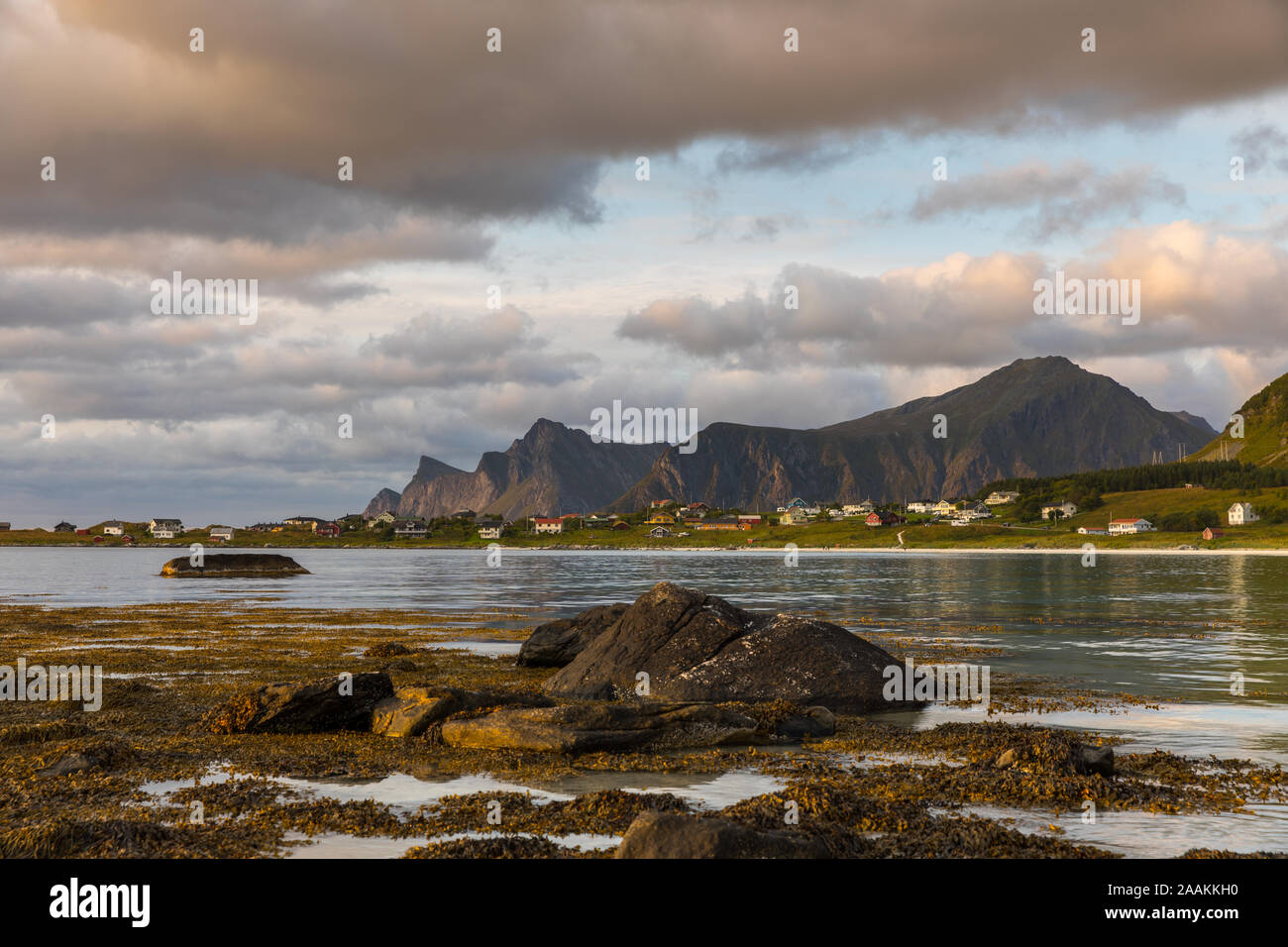 Abend am Strand von Ramberg Stock Photo - Alamy