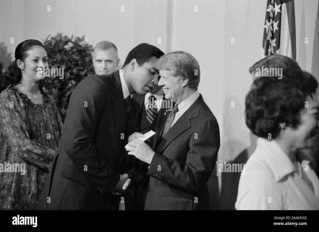 U.S. President Jimmy Carter greets Mohammed Ali at White House Dinner ...